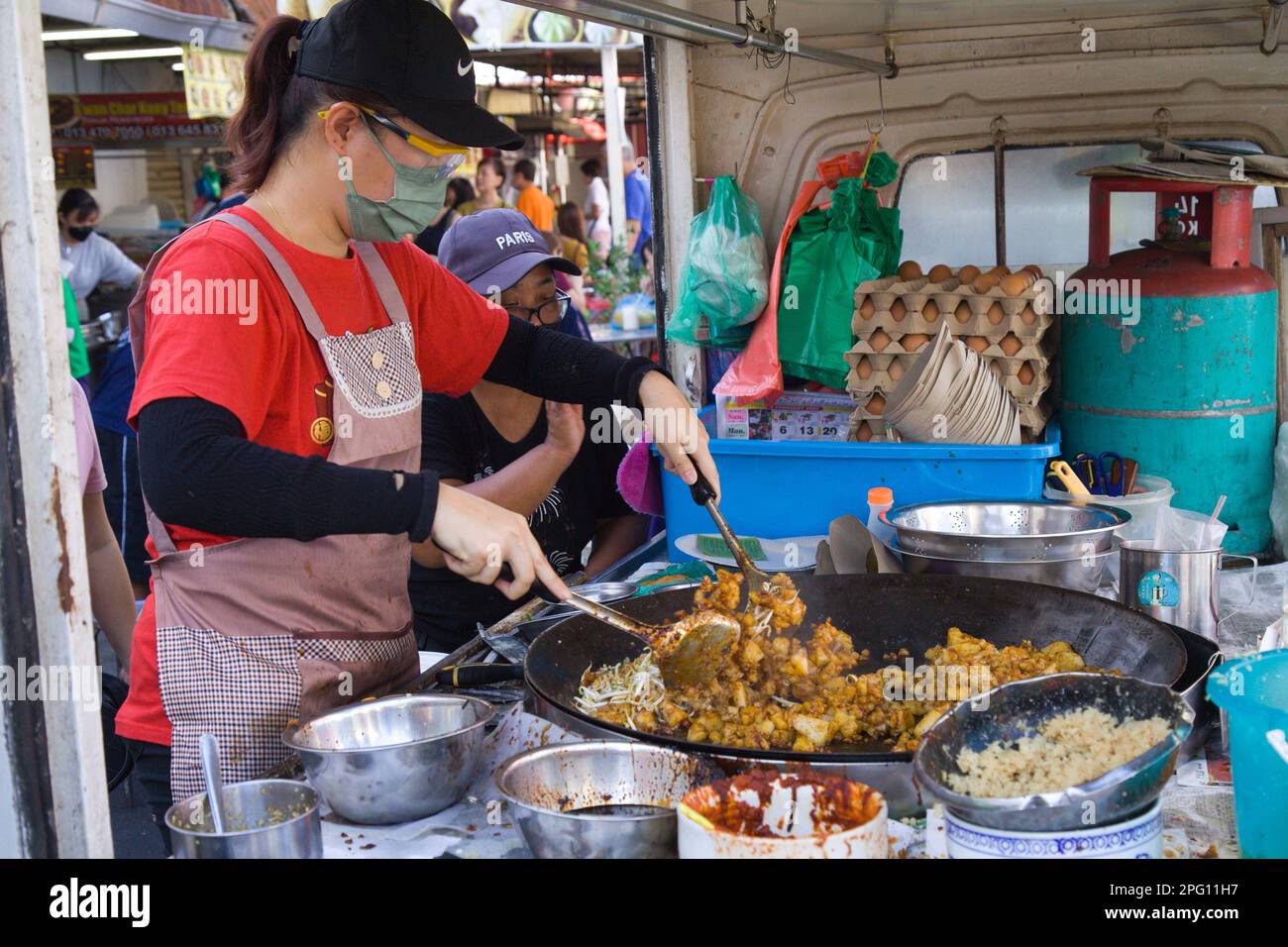 Malaysia, Penang, Georgetown, street food, cook Stock Photo - Alamy