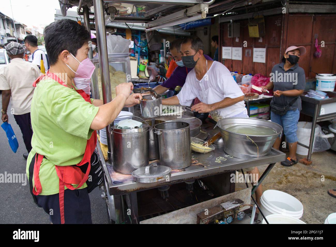 Malaysia, Penang, Georgetown, street food, cook Stock Photo - Alamy