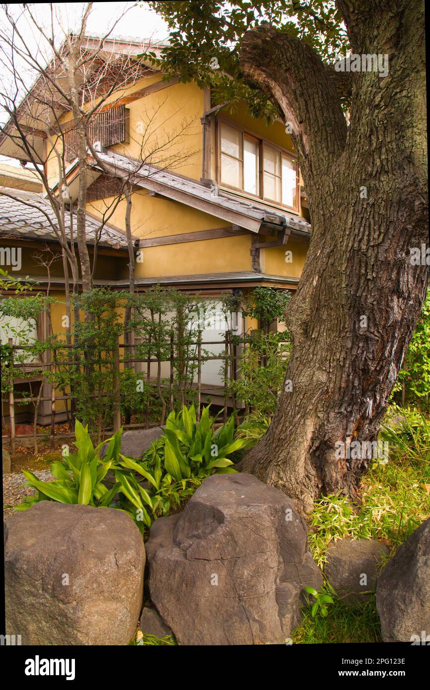 Kusuo yasuda villa hi-res stock photography and images - Alamy