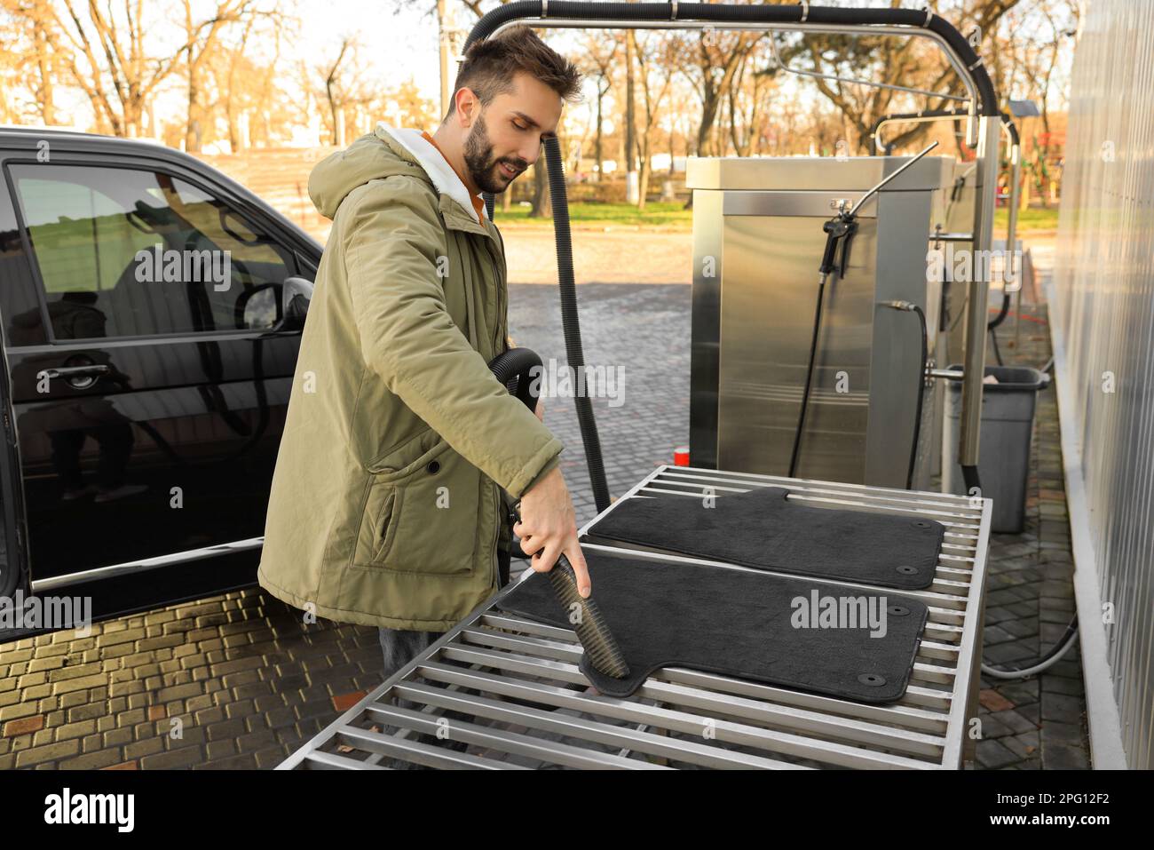 Cleaning car carpets hi-res stock photography and images - Alamy