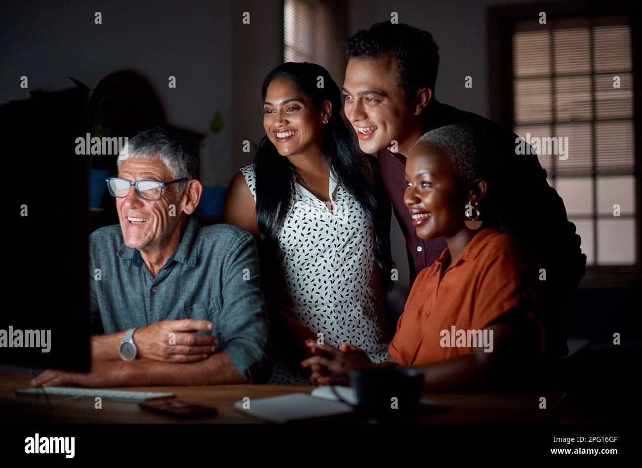 Finish well hi-res stock photography and images - Alamy