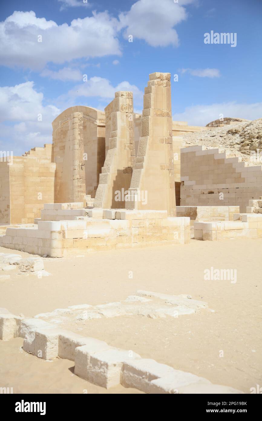 Beside pyramid hi-res stock photography and images - Alamy