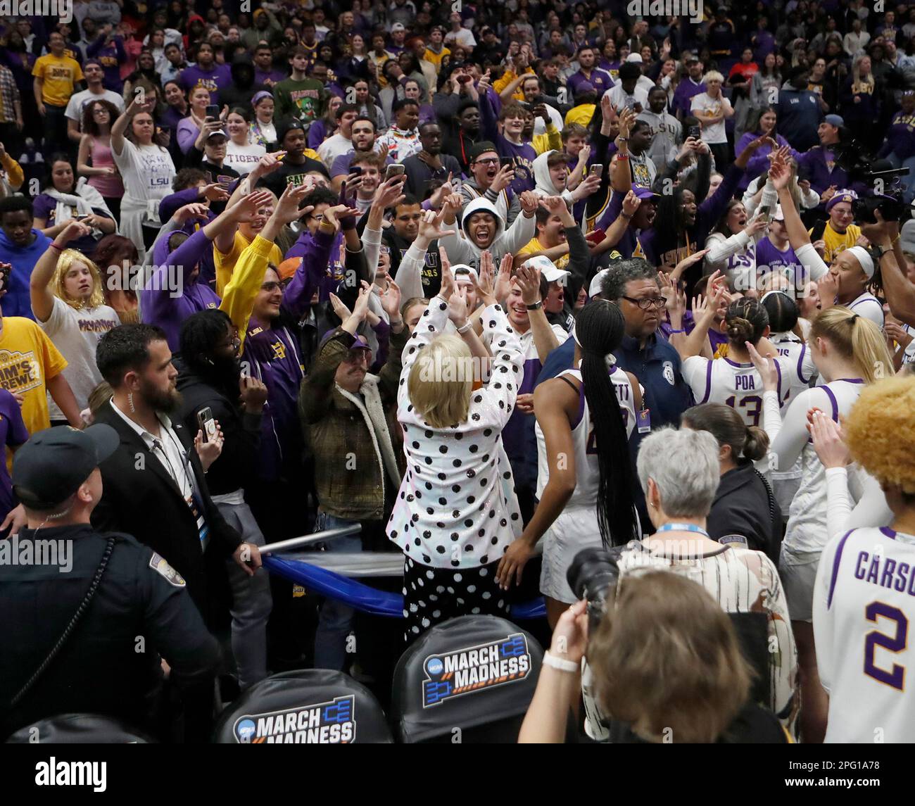 Baton Rouge, USA. 19th Mar, 2023. LSU Tigers head coach Kim Mulkey ...