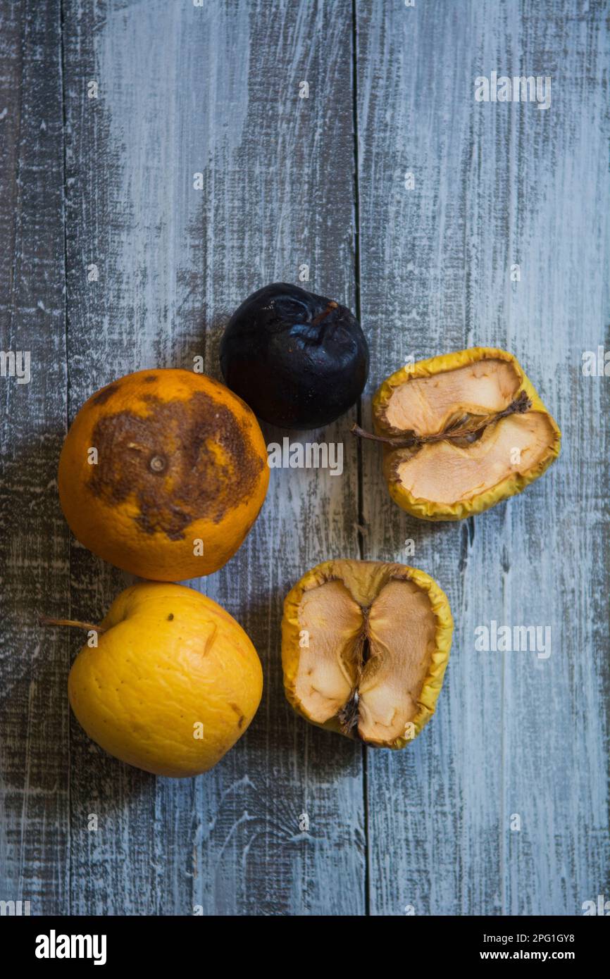 Rotten fruits hi-res stock photography and images - Alamy
