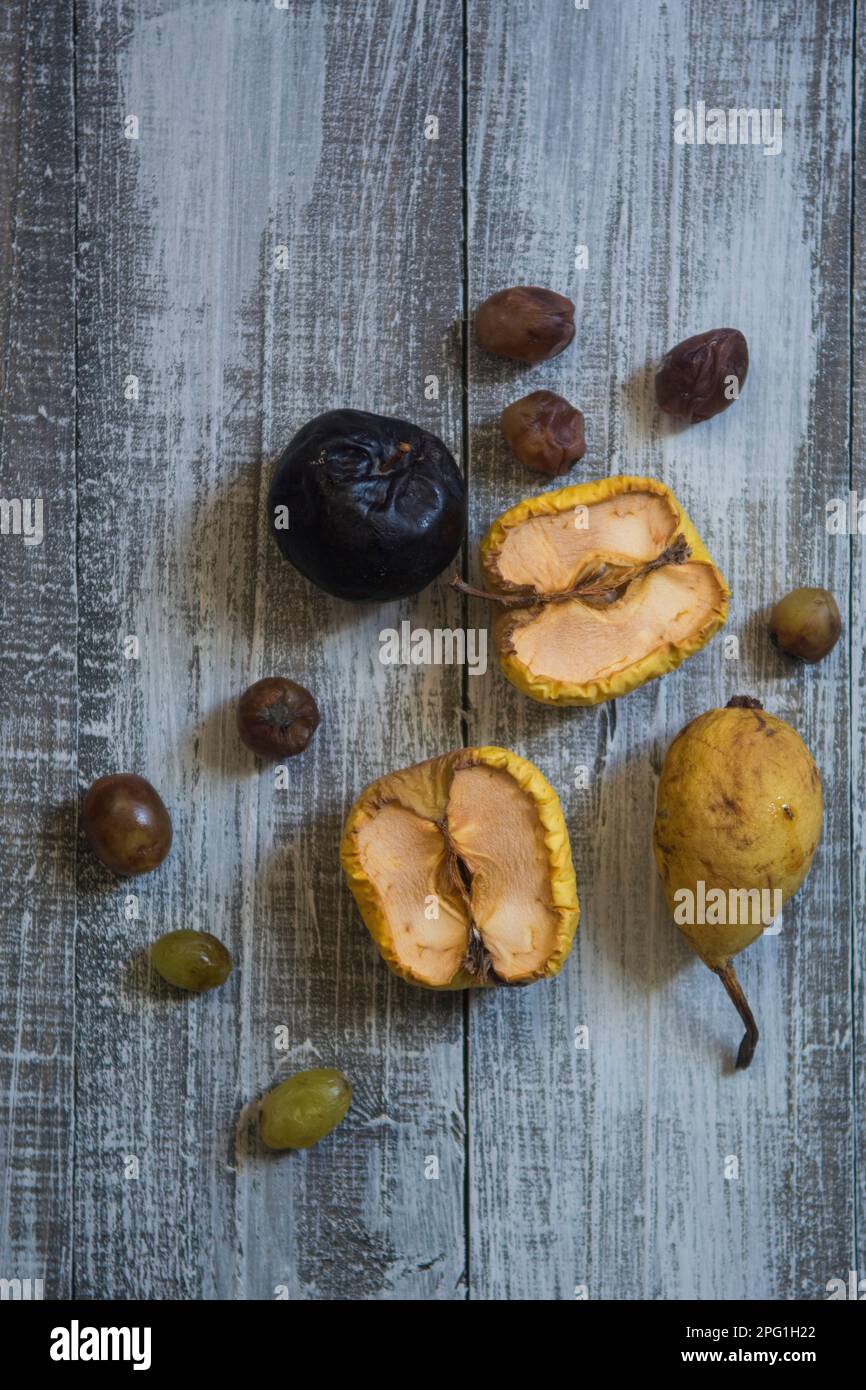 Rotten fruits hi-res stock photography and images - Alamy