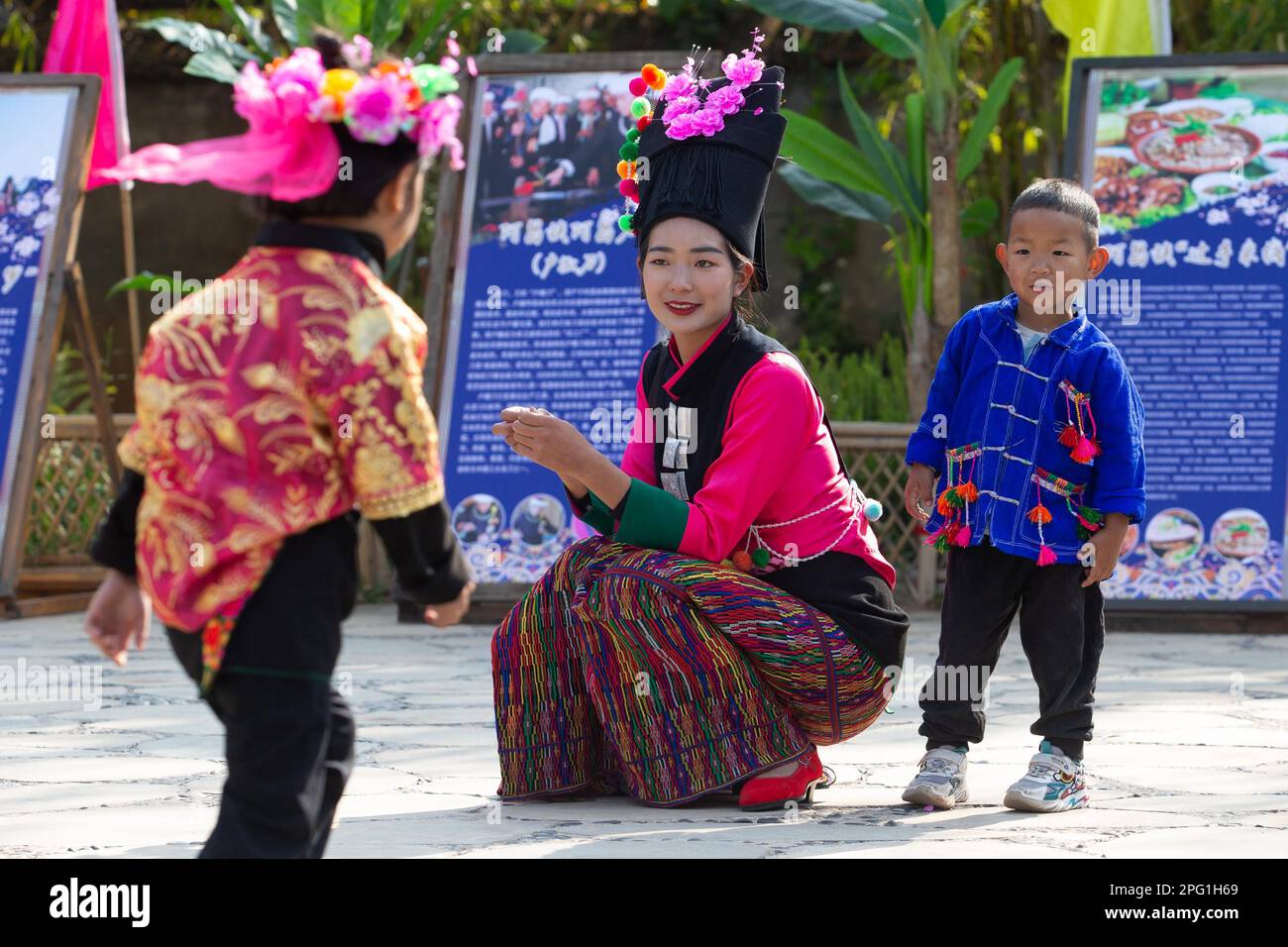 People of Achang ethnic group show the cultural customs and traditional ...
