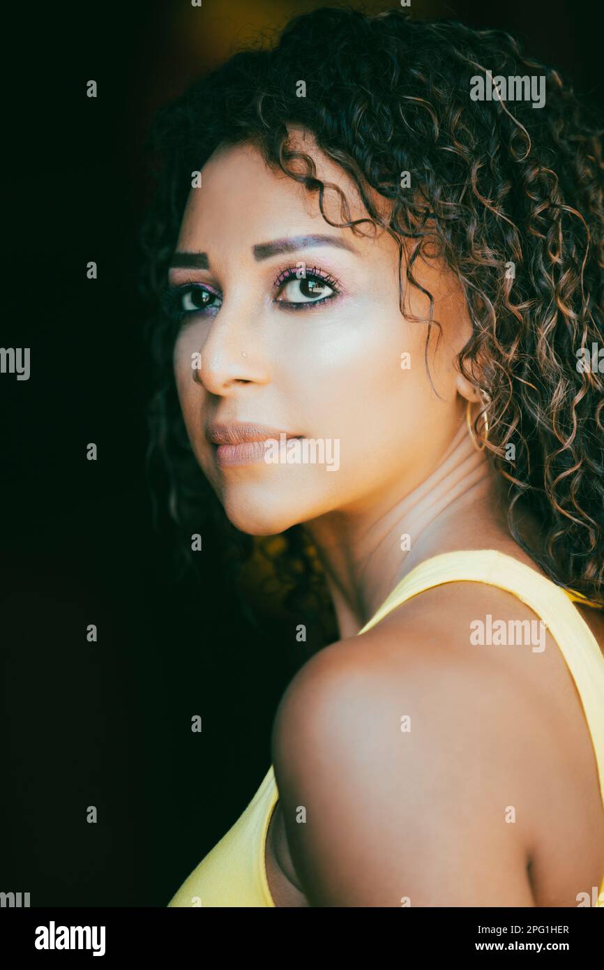 Beautiful mature woman 50s hi-res stock photography and images - Alamy