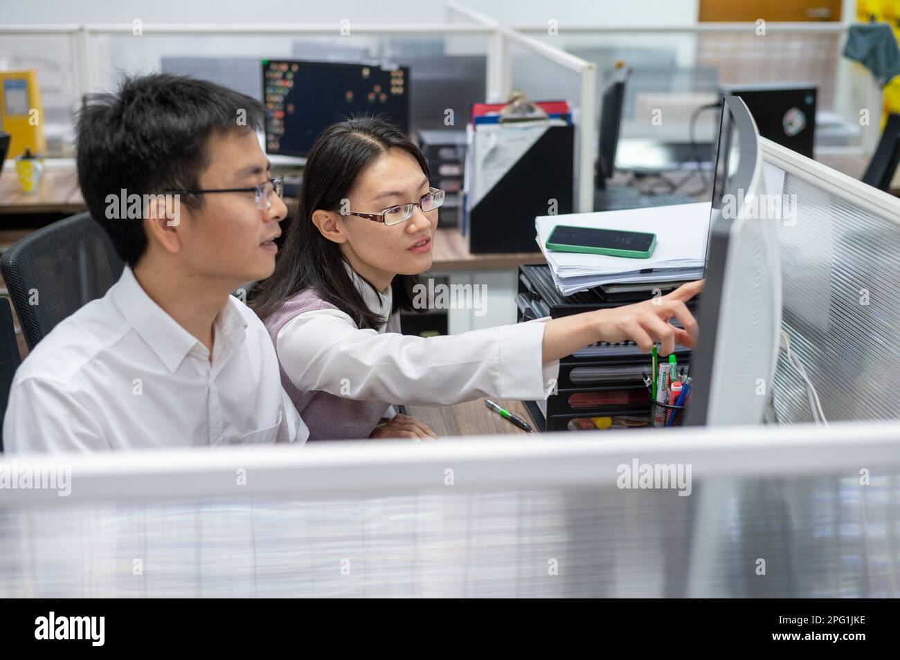 (230320) -- KUALA LUMPUR, March 20, 2023 (Xinhua) -- Chee Mun Yan, an ...