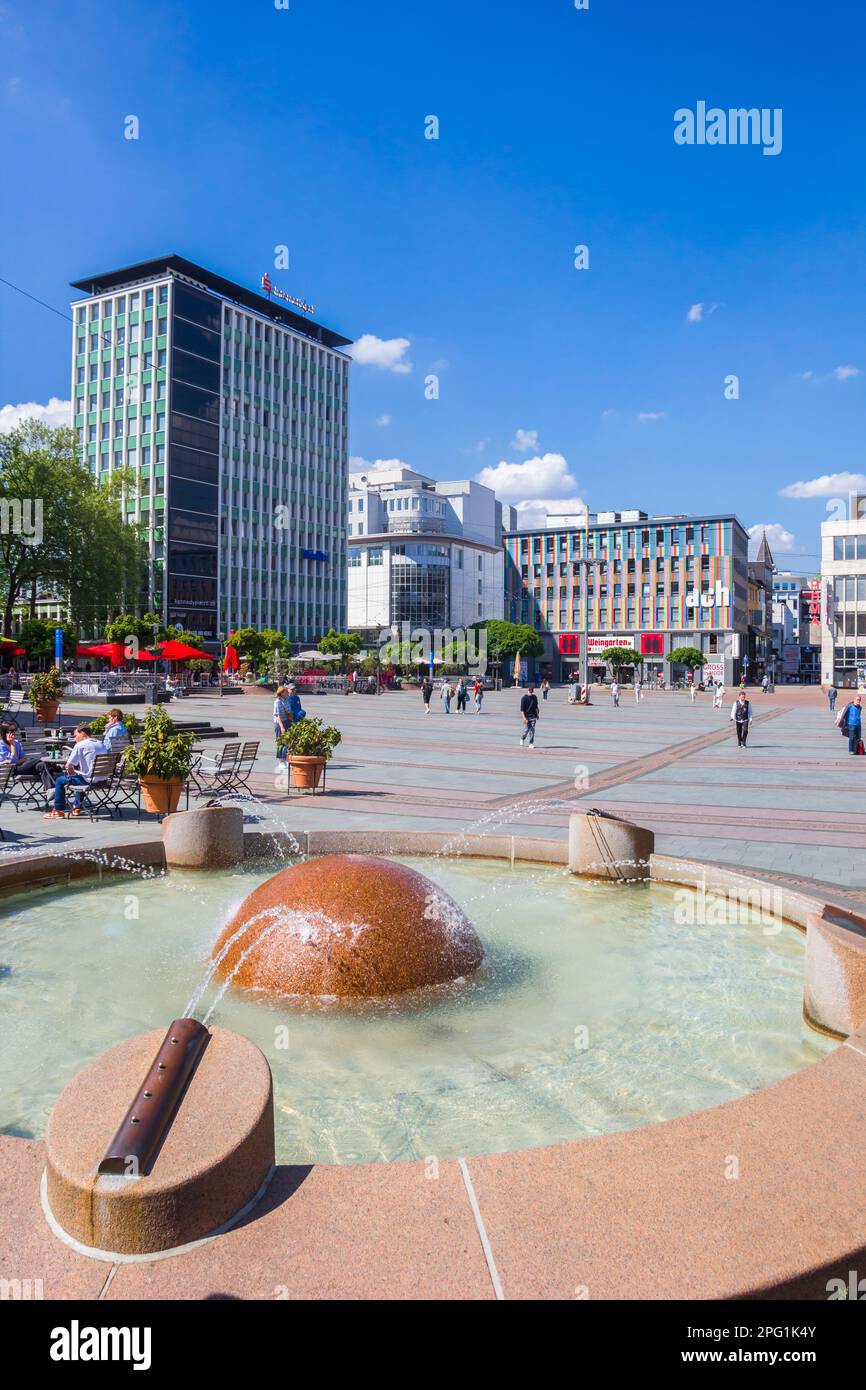 Marble fountain on the Kennedy square in central Essen, Germany Stock ...