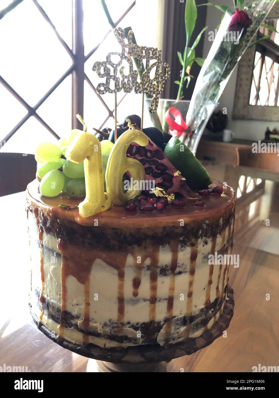 Cakes lovers hi-res stock photography and images - Alamy