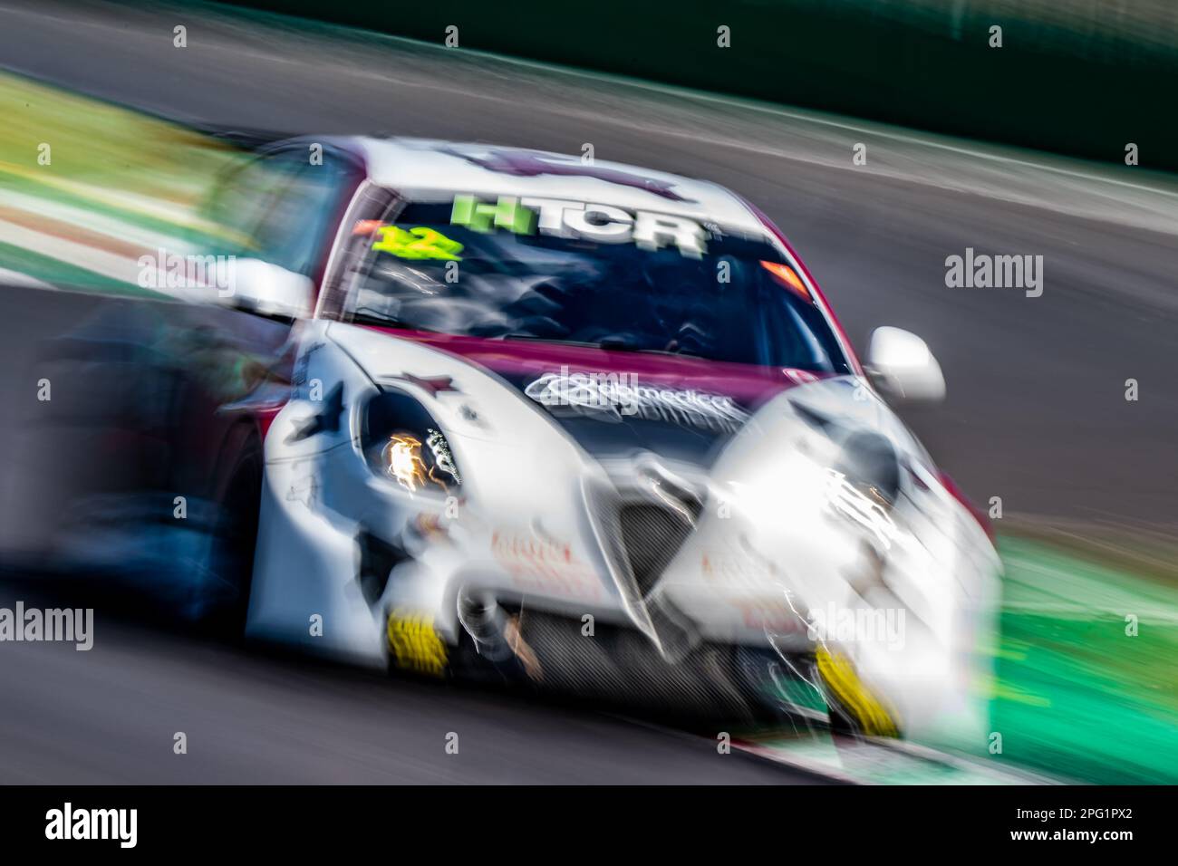 #12 Alfa Romeo Giulietta Veloce, Romeo Ferraris Team, H-TCR Stock Photo ...