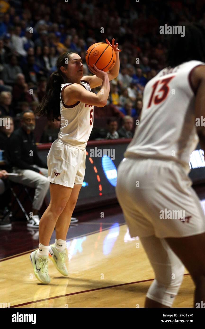 Virginia Tech's Georgia Amoore (5) shoots a 3-point basket in the ...