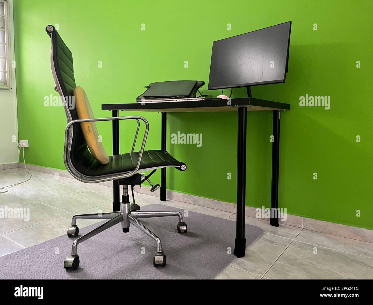 Side view of a home office set-up Stock Photo - Alamy