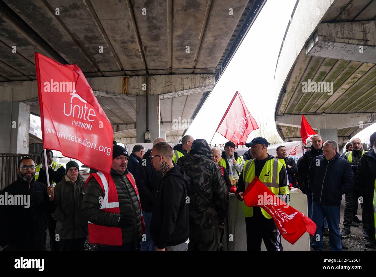 Bus drivers from the Unite union on the picket line outside the ...