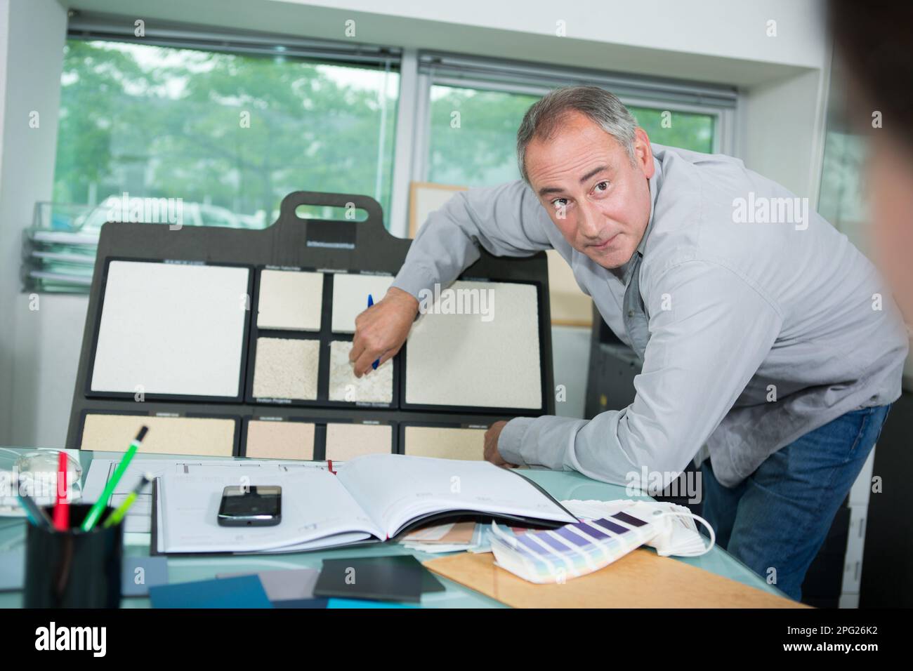 Office flooring builder hi-res stock photography and images - Alamy
