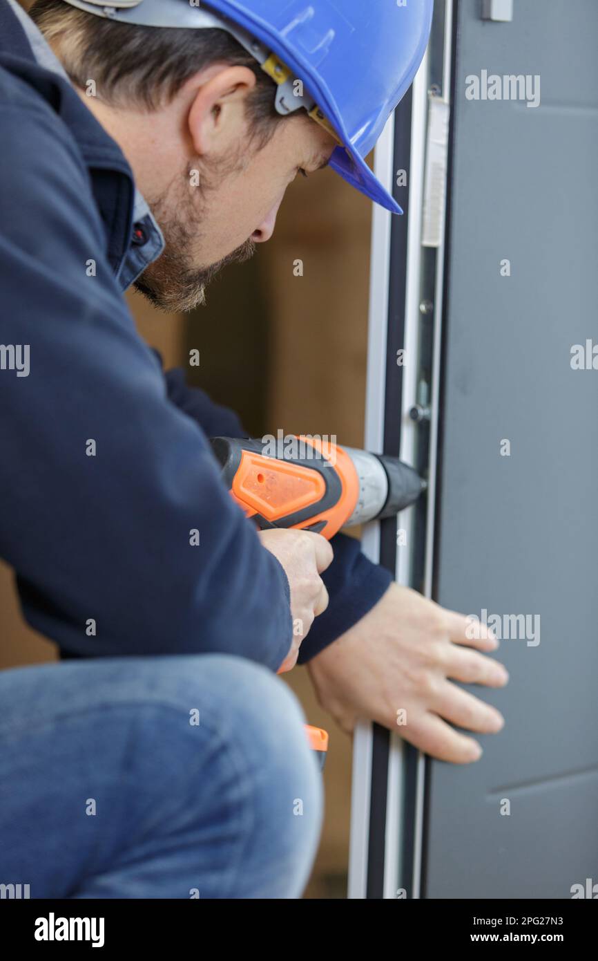 Door frame builder hi-res stock photography and images - Alamy