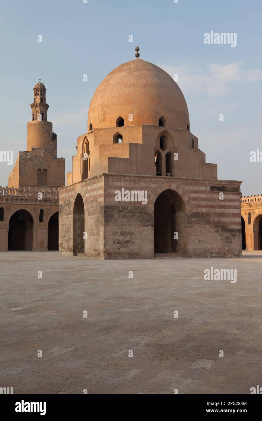 Egypt, Cairo, Mosque of Ahmed Ibn Tulun, the central Dome Stock Photo ...