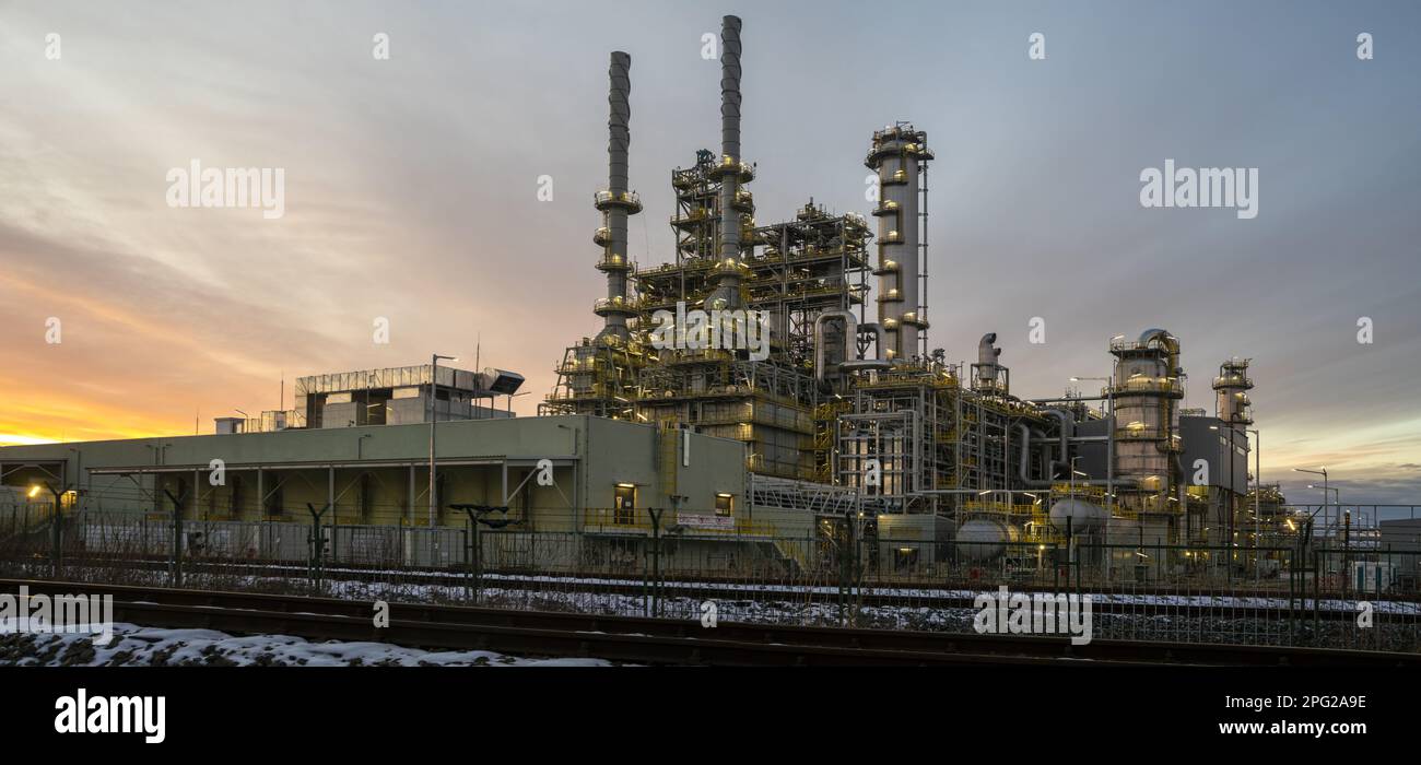 Railroad tracks at modern factory Stock Photo - Alamy