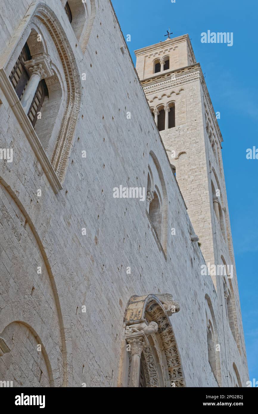 Saint sabino hi-res stock photography and images - Alamy