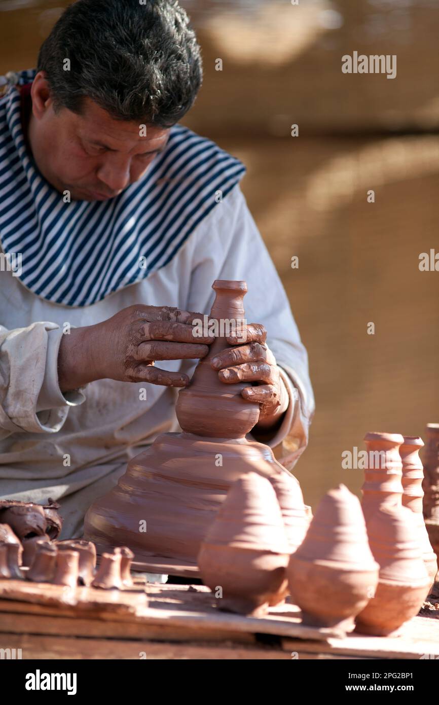 Egypt, Cairo, the Pharaonic Village on the Nile, potter Stock Photo - Alamy