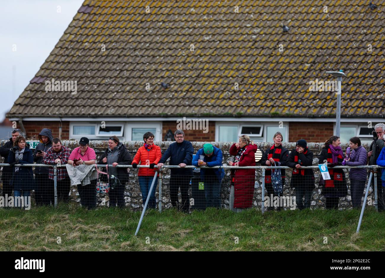 Dripping pan lewes hi-res stock photography and images - Alamy