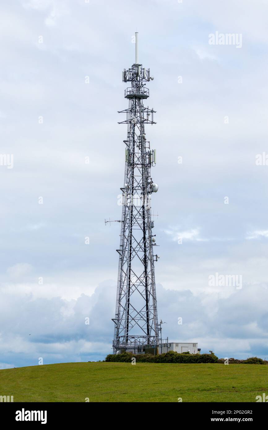 Television and radio mast hi-res stock photography and images - Alamy