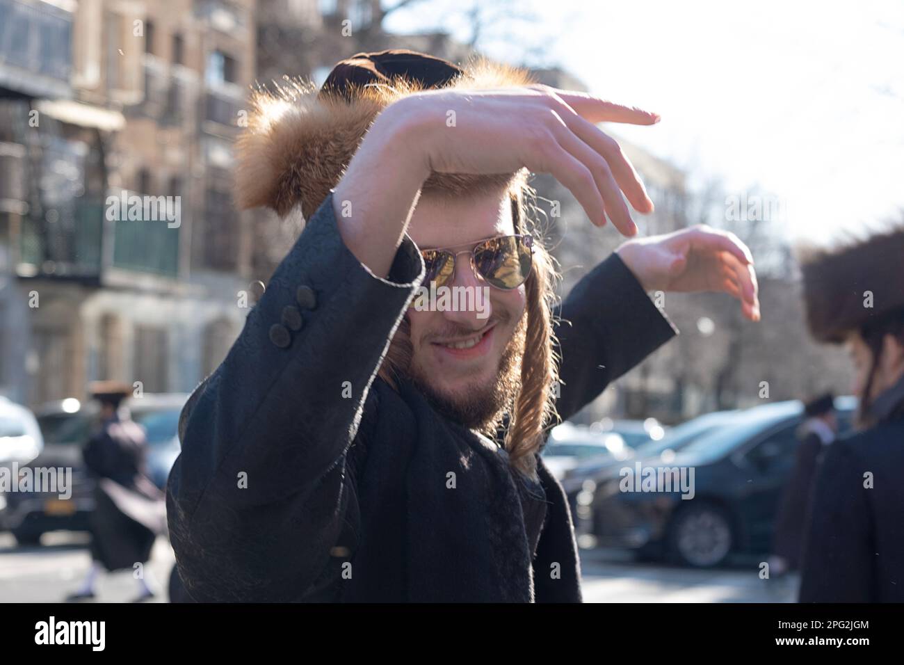 Jewish dances hi-res stock photography and images - Alamy