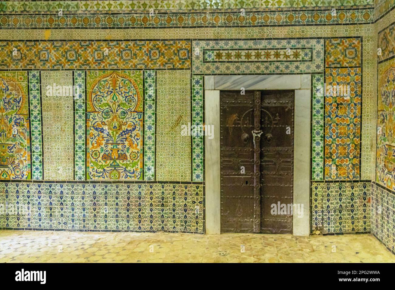 A Glimpse of the Charming Small Mosques (Masjids) in Kairouan, Tunisia ...