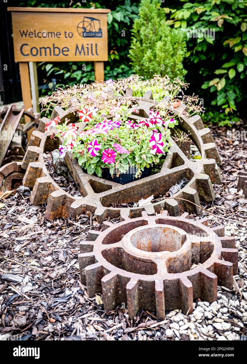 Steam power machinery at Combe Mill, Oxfordshire Stock Photo - Alamy