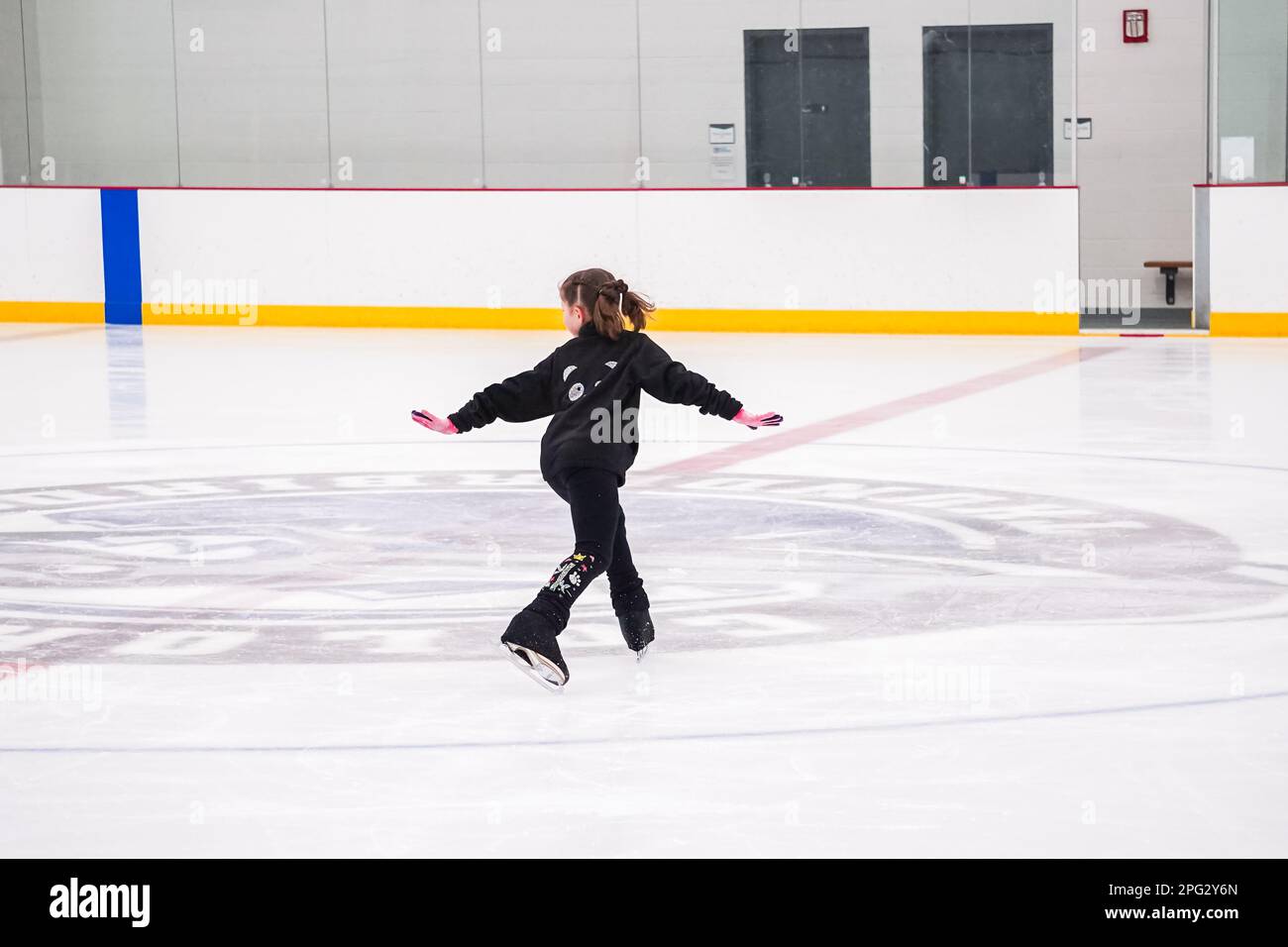 Figure skating practice Stock Photo - Alamy