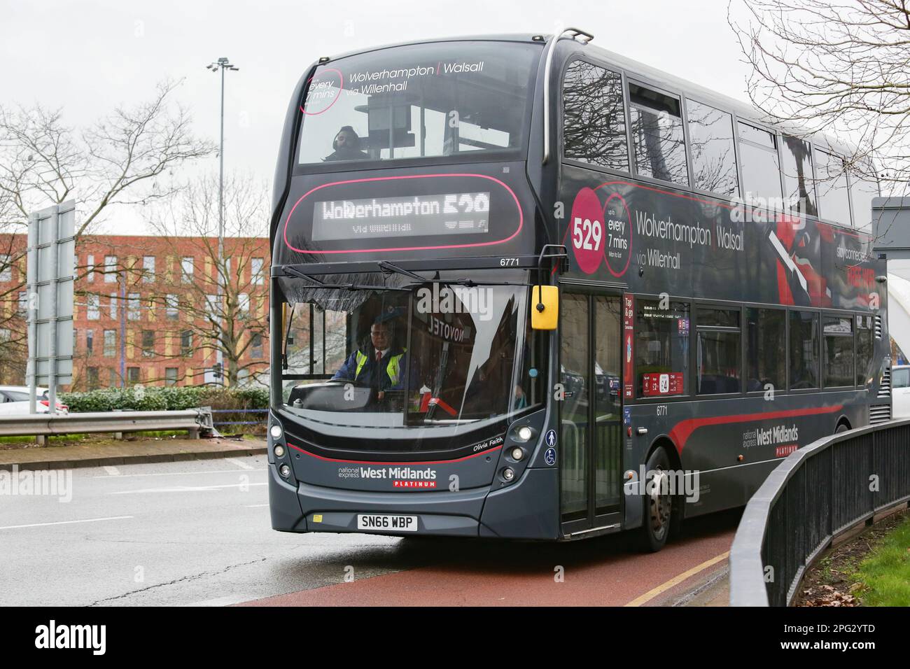 National express west midlands buses hi-res stock photography and ...