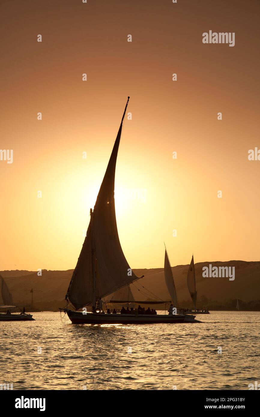 Felucca on hi-res stock photography and images - Alamy
