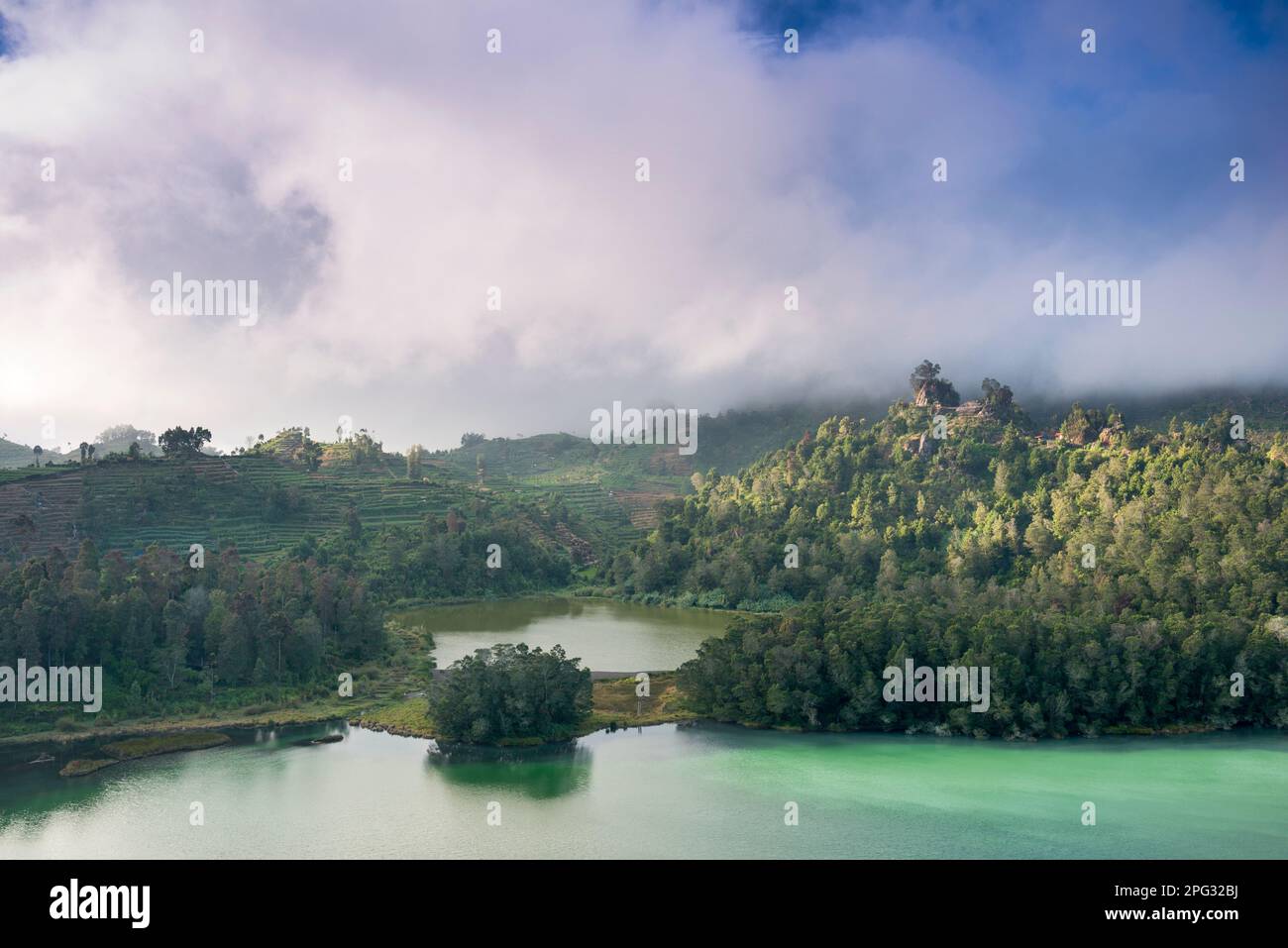 Telaga Warna, Dieng Plateau, Central Java, Indonesia Stock Photo - Alamy