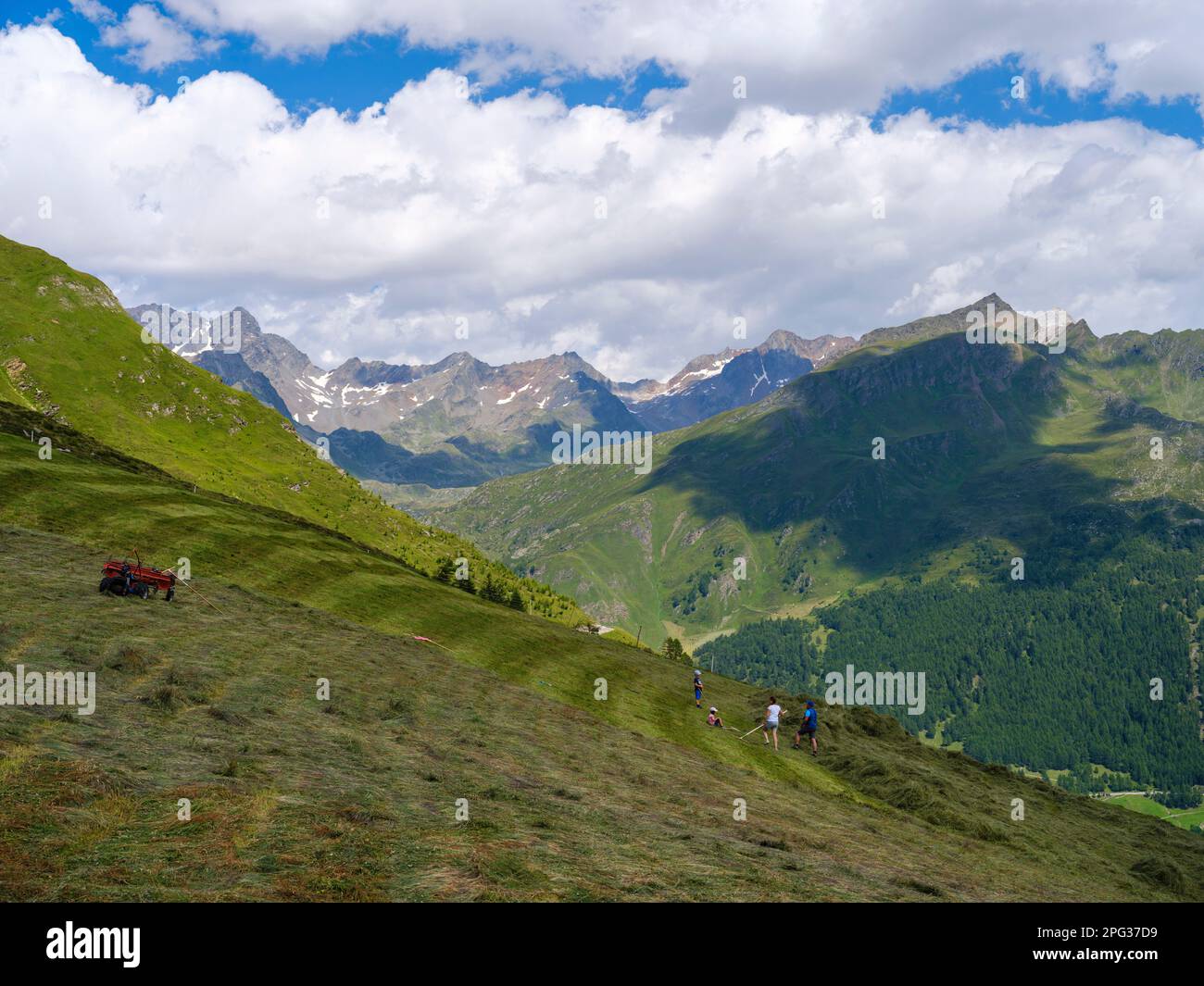 Seeber alpe hi-res stock photography and images - Alamy