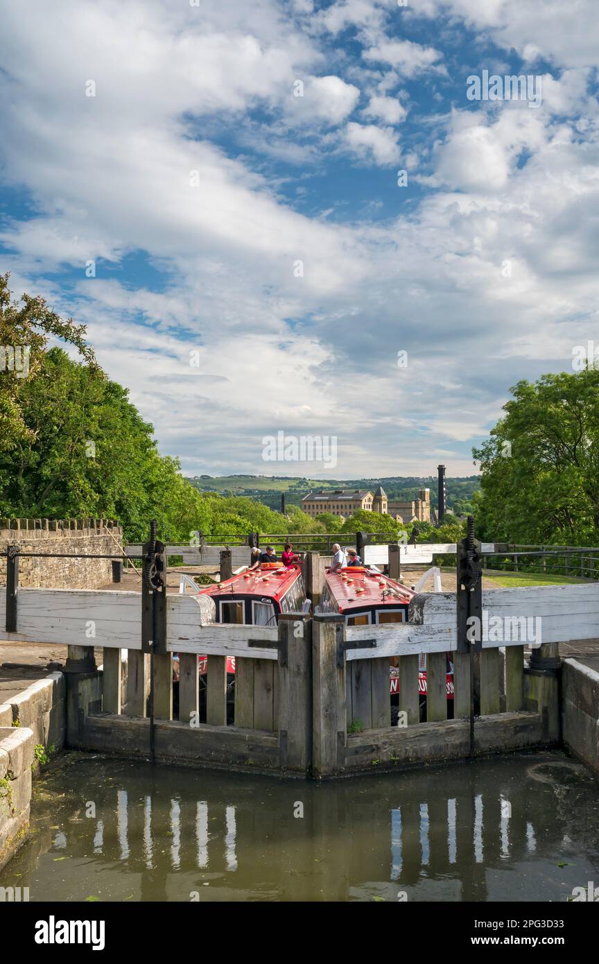 Rise locks hi-res stock photography and images - Alamy