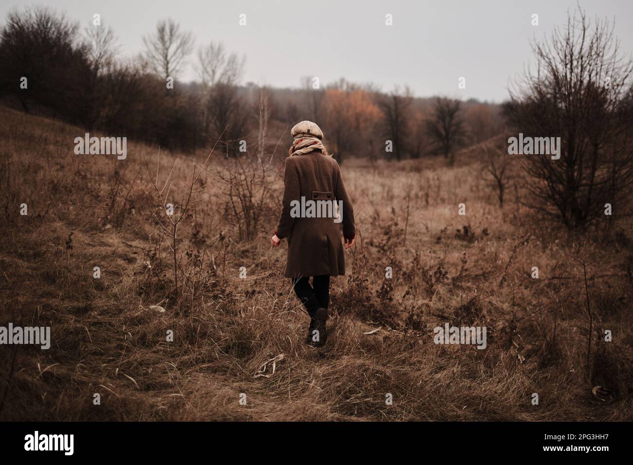 Lonely minimal person walking hi-res stock photography and images - Alamy