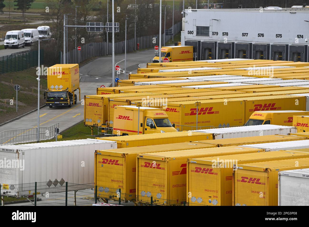 Deutsche Post DHL put Germany's largest parcel location into operation ...