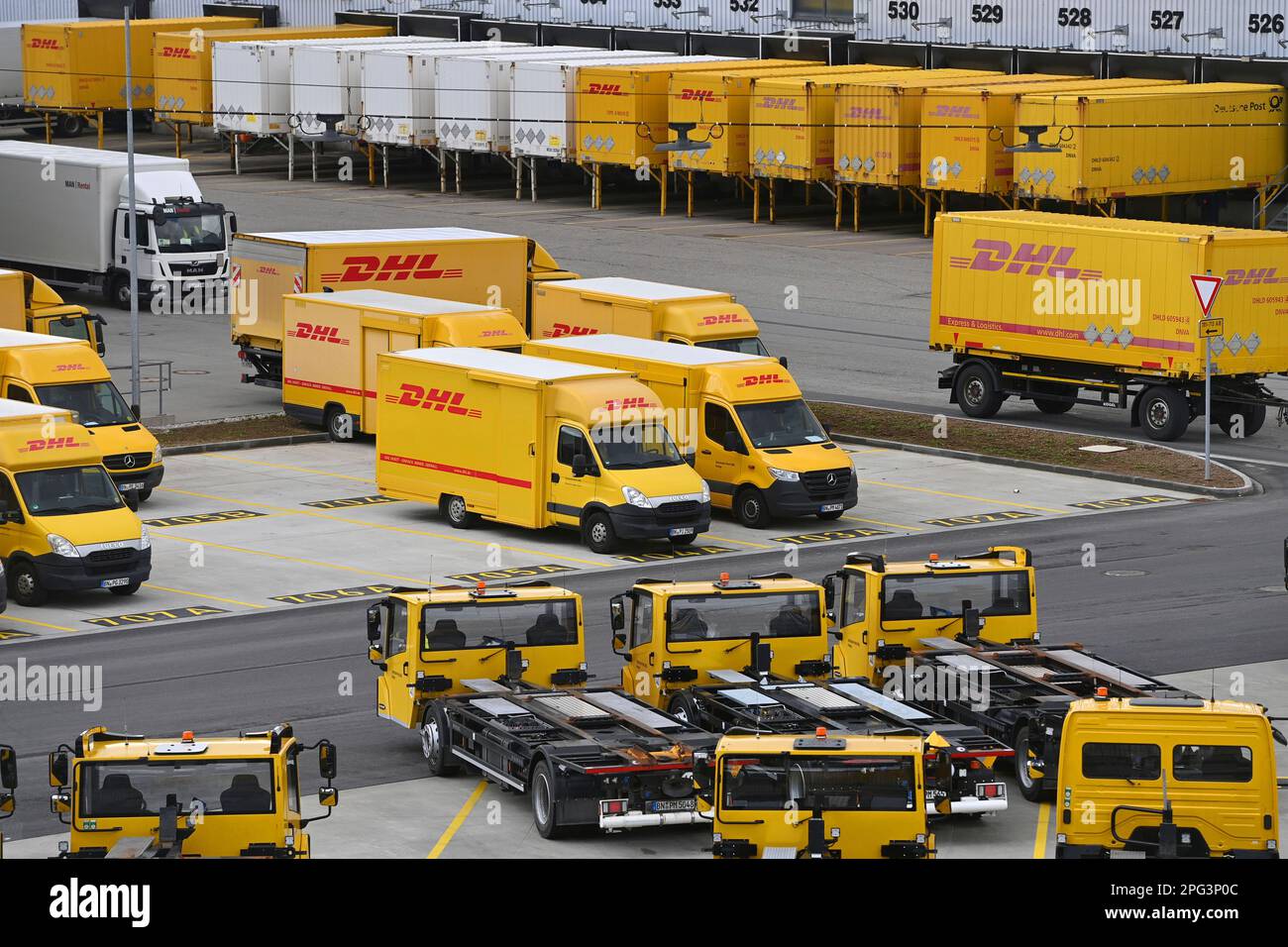 Deutsche Post DHL puts Germany's largest parcel location into operation ...