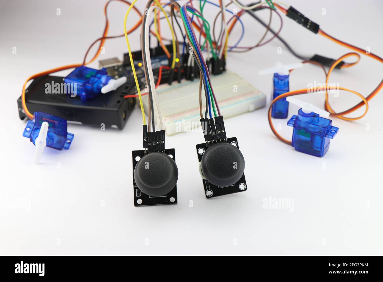 Joystick modules control the micro servos circuit made on a breadboard ...