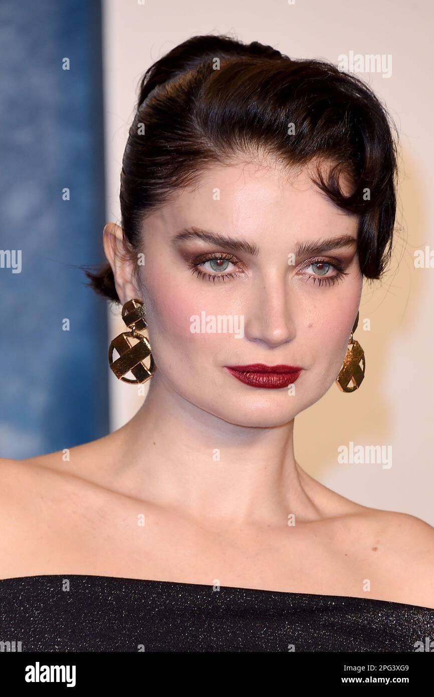 Los Angeles, CA. 12th Mar, 2023. Eve Hewson at arrivals for Vanity Fair ...