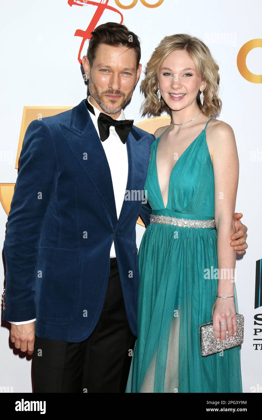 LOS ANGELES - MAR 17: Michael Graziadei, Lily Brooks O'Briant at the ...