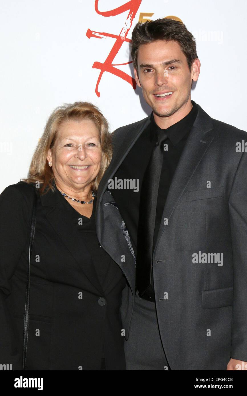 Los Angeles, USA. 17th Mar, 2023. LOS ANGELES - MAR 17: Mark Grossman ...