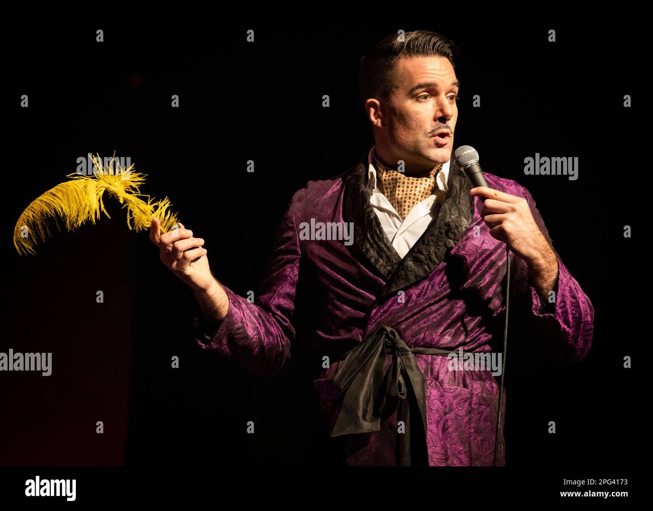 Milo stand hi-res stock photography and images - Alamy
