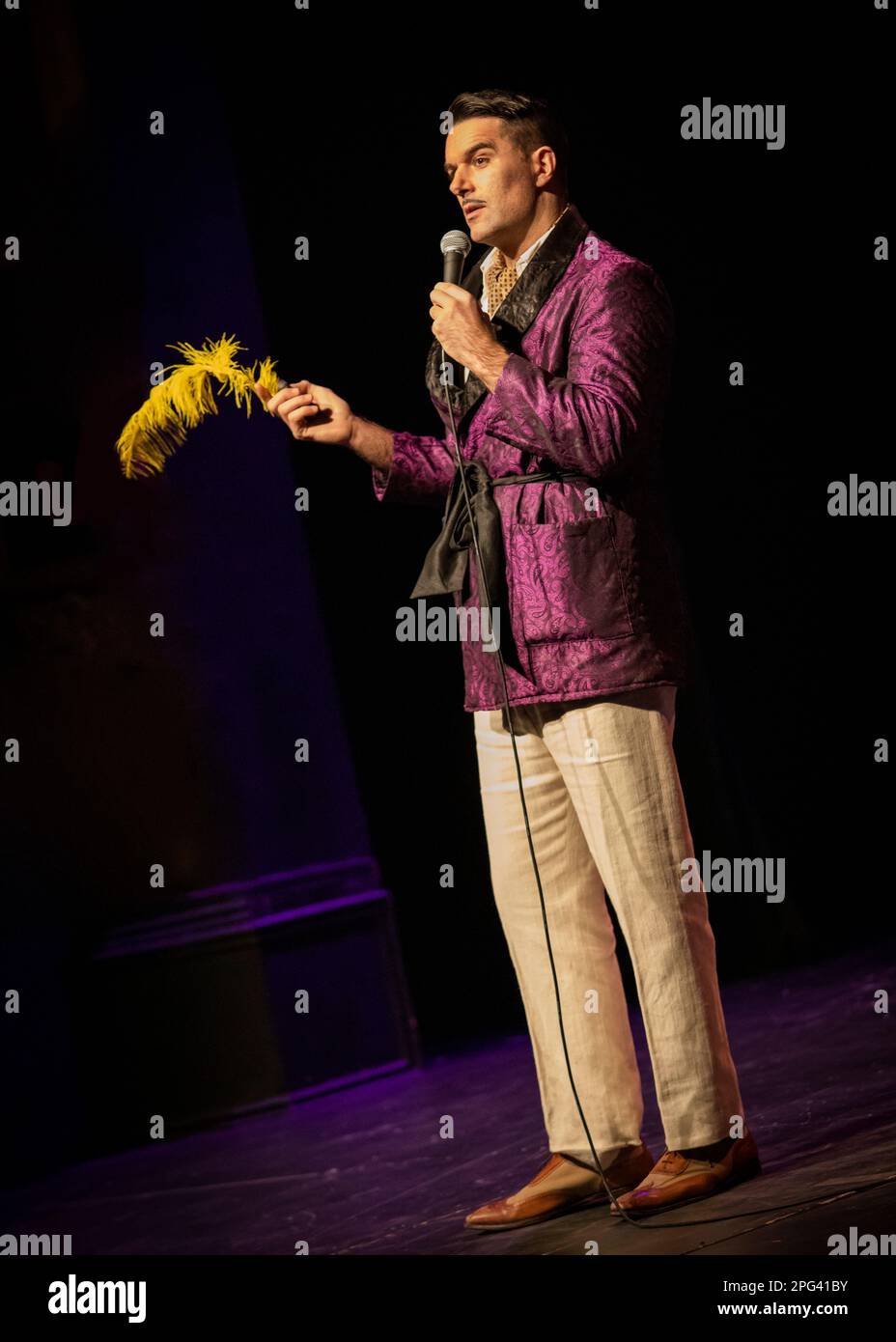 Milo stand hi-res stock photography and images - Alamy