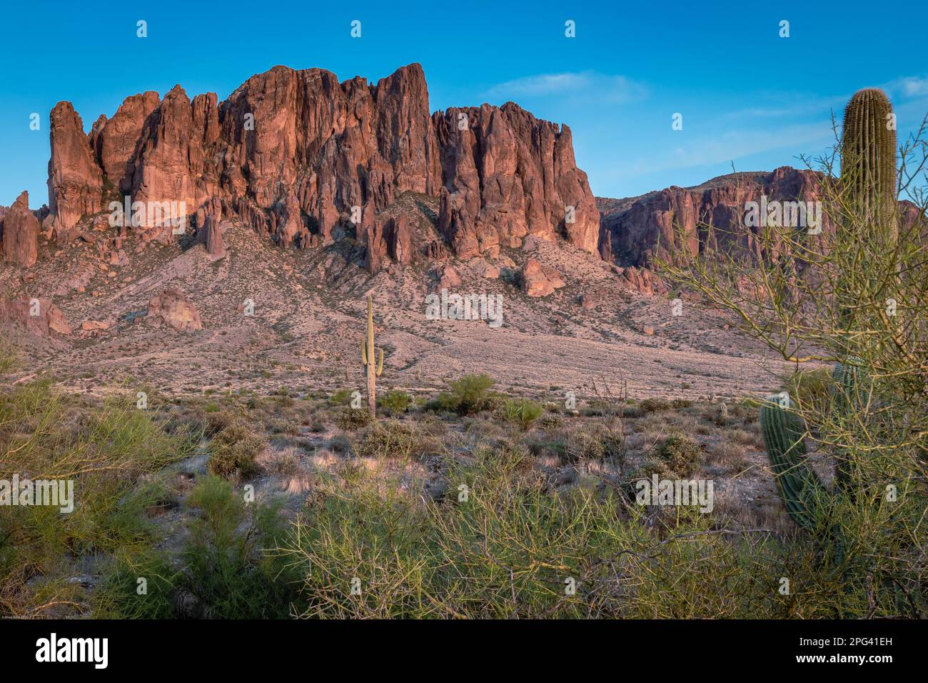 The Superstition Mountains at Lost Dutchman State Park Stock Photo - Alamy