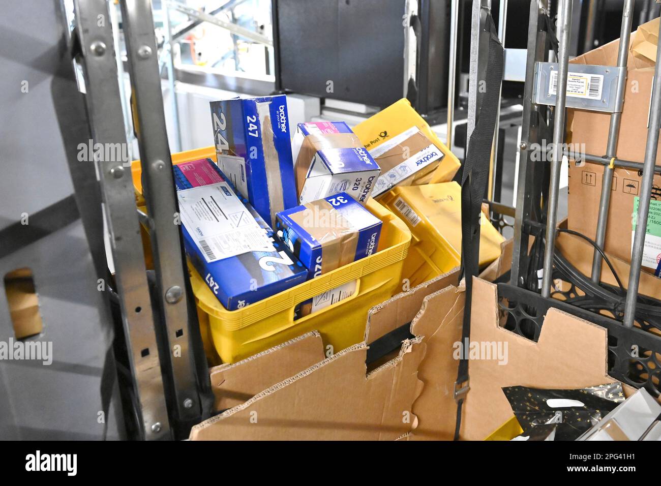 Deutsche Post DHL puts Germany's largest parcel location into operation ...