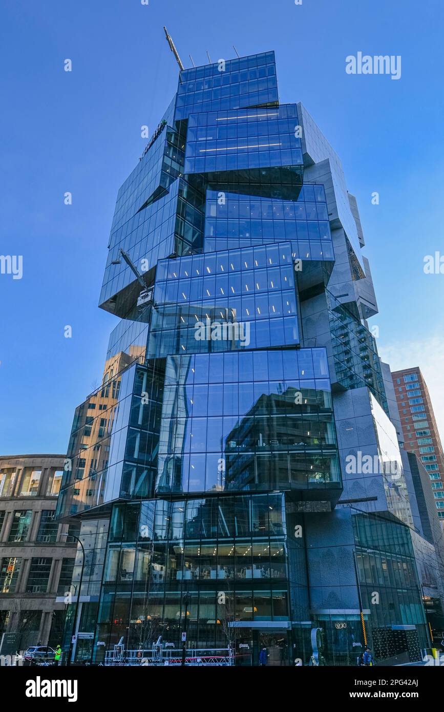 Deloitte summit tower hi-res stock photography and images - Alamy