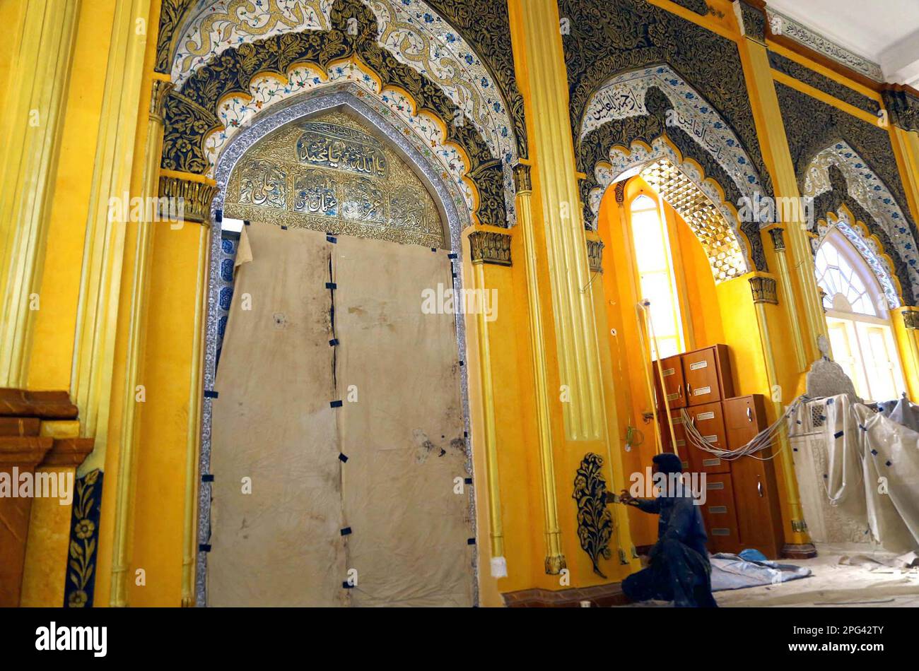 View of renovation construction work of New Memon Mosque is under ...