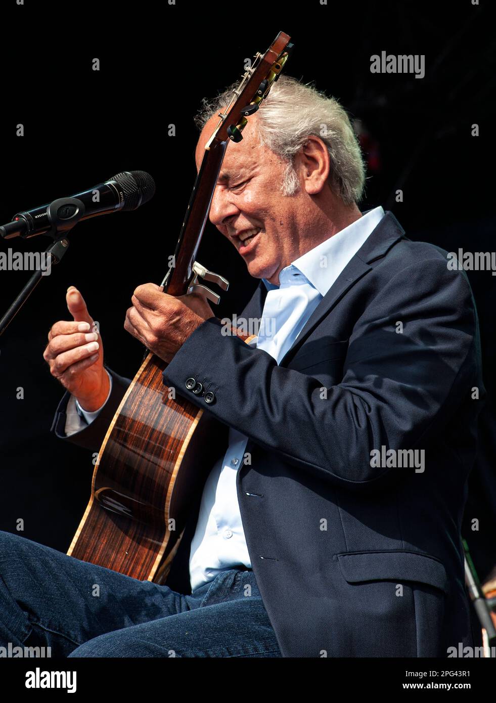 Maxime Le Forestier Stock Photo - Alamy