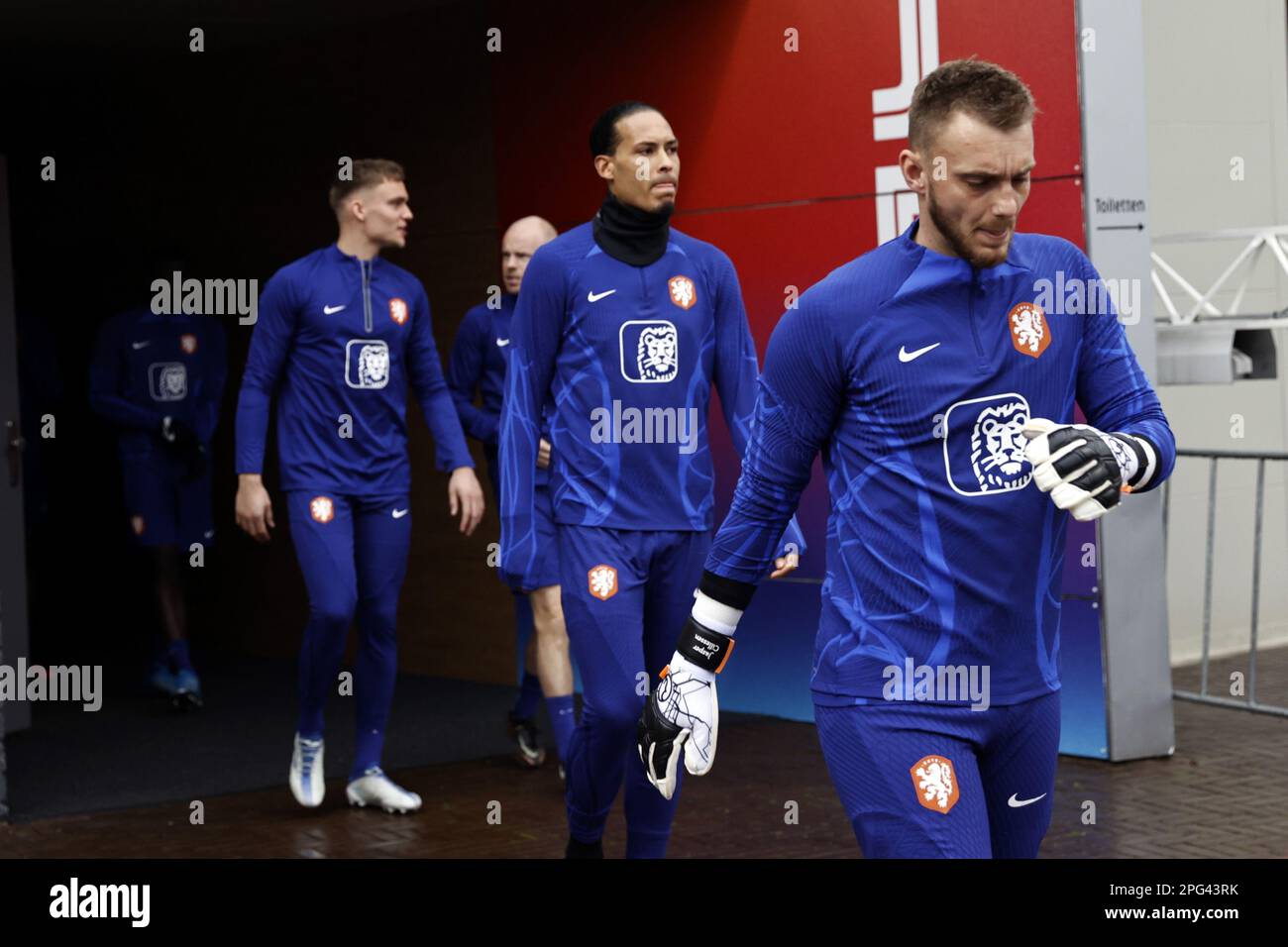 ZEIST - (lr) Virgil van Dijk and Holland goalkeeper Jasper Cillessen ...